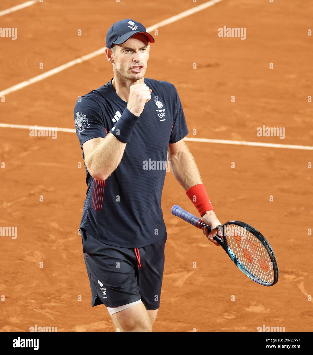 Paris, France. 30th July, 2024. Great Britain's Andy Murray celebrates ...