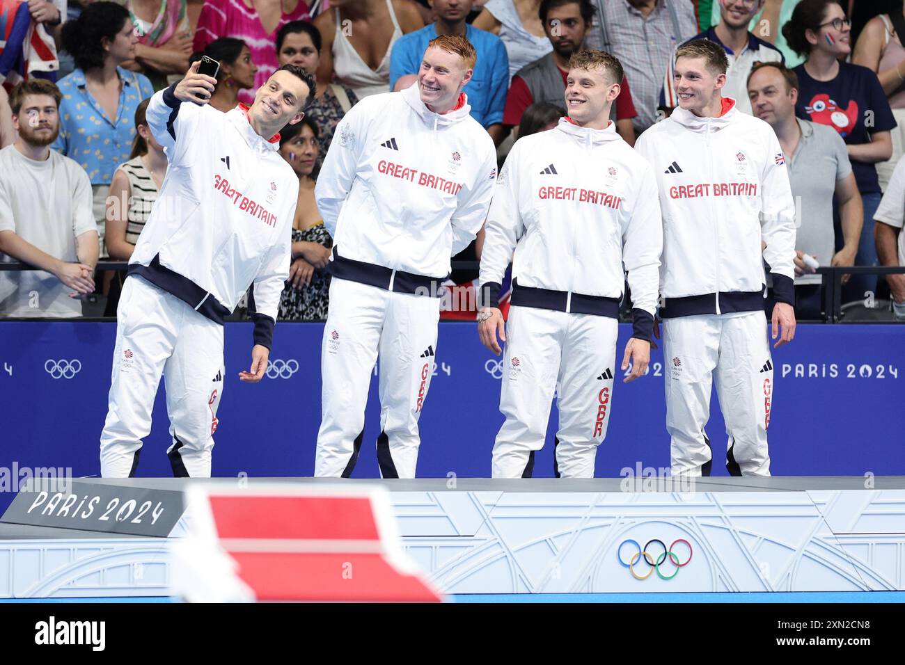 Great britain relay team hi-res stock photography and images - Alamy