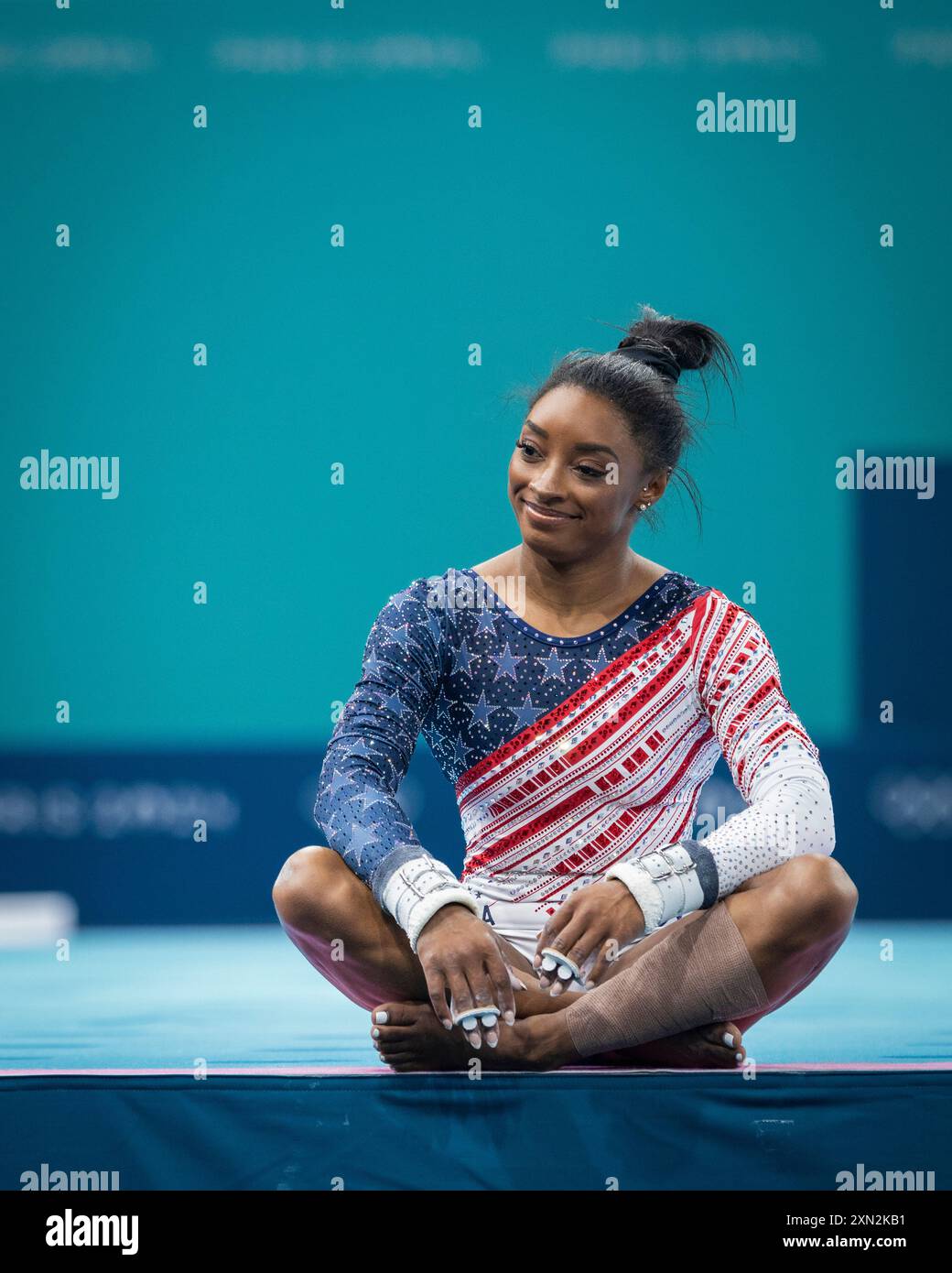 Paris, France. 30th Jul 2024. Simone Biles (USA) concentrating cross ...