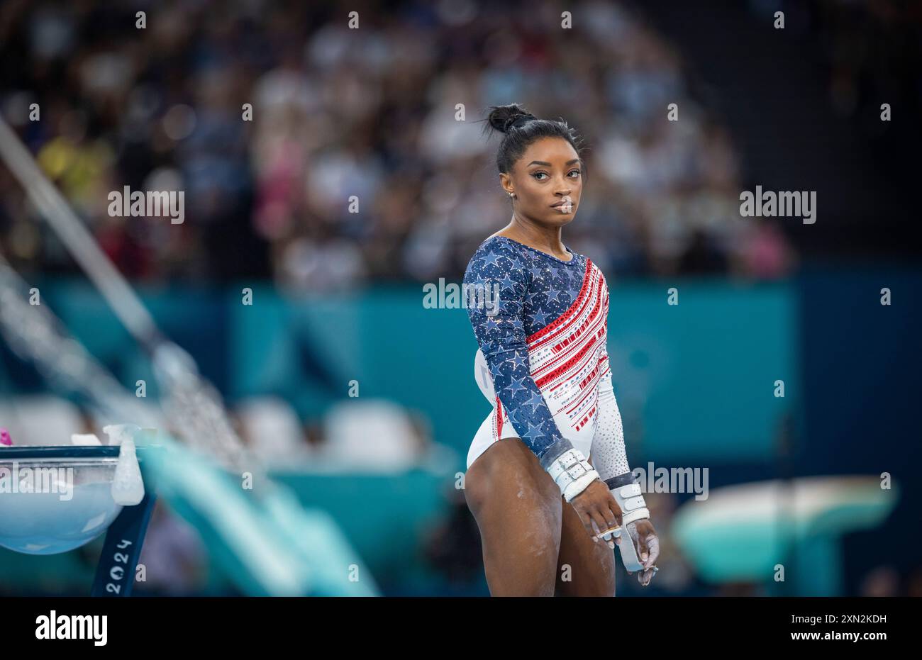 Paris france uneven bars hi-res stock photography and images - Alamy