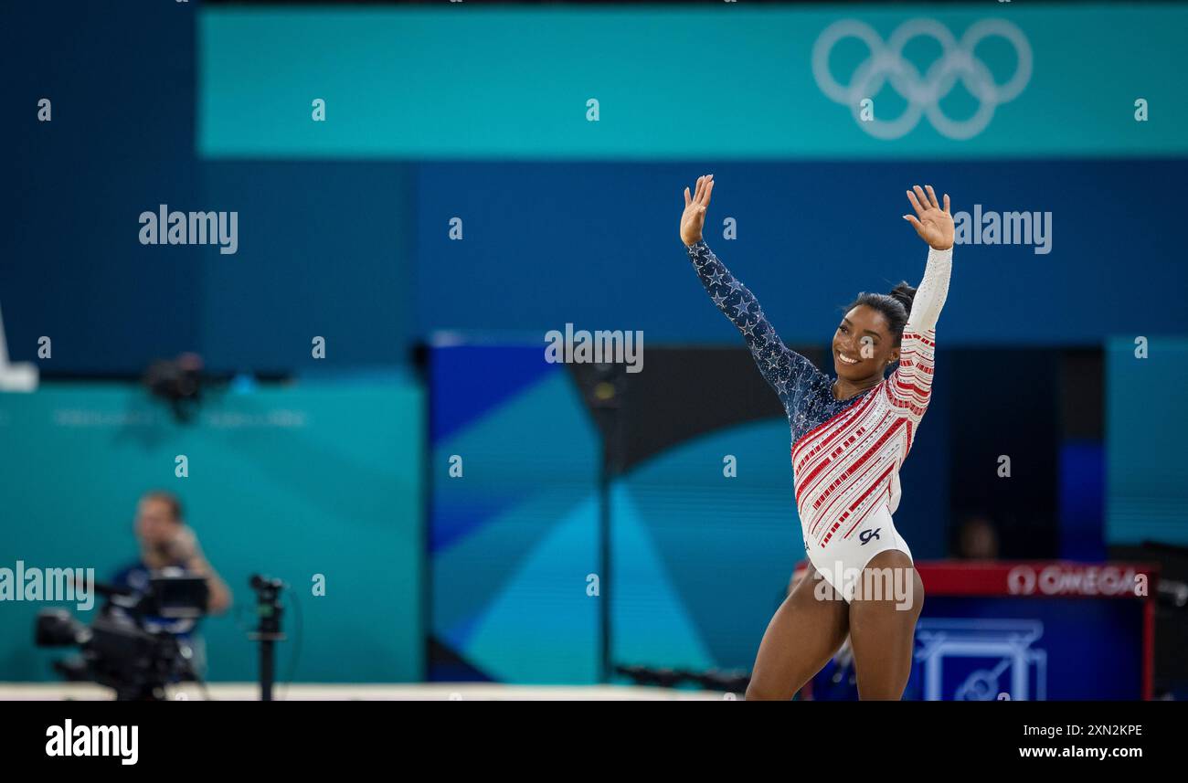 Paris, France. 30th Jul 2024. Simone Biles (USA) cheers after her floor ...