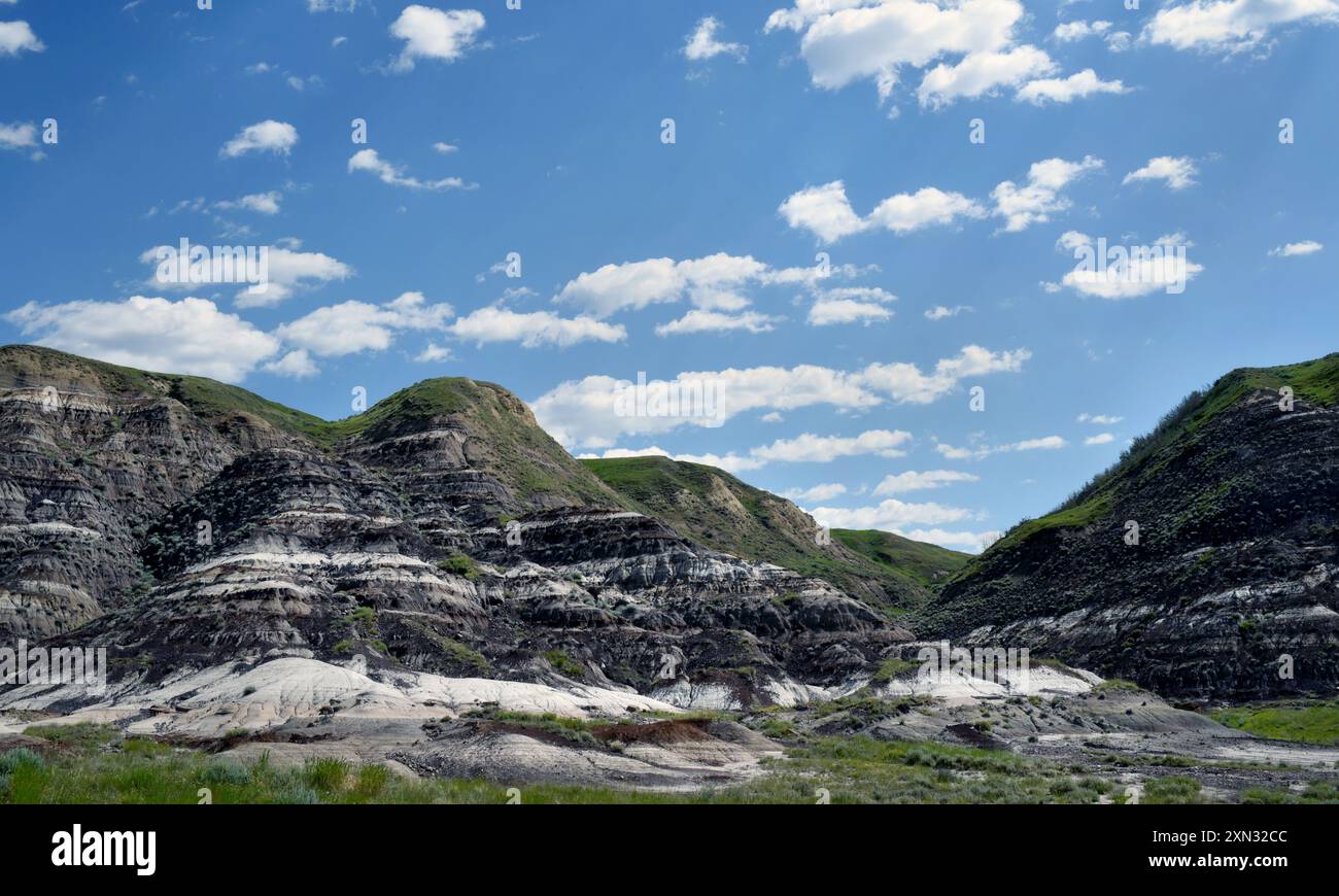 A view of the Badlands landscape geography near Drumheller, Alberta ...