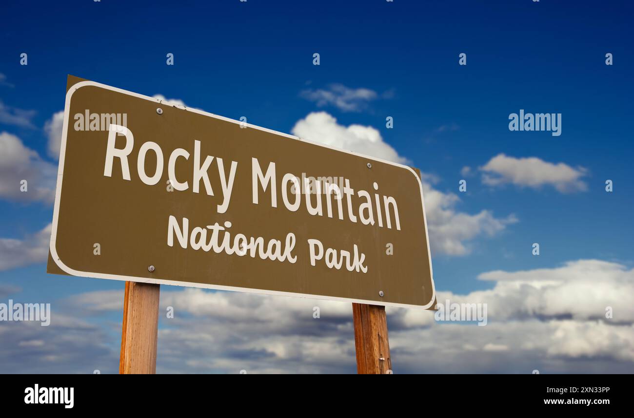 Rocky Mountain National Park (Colorado) Road Sign Against Blue Sky and ...