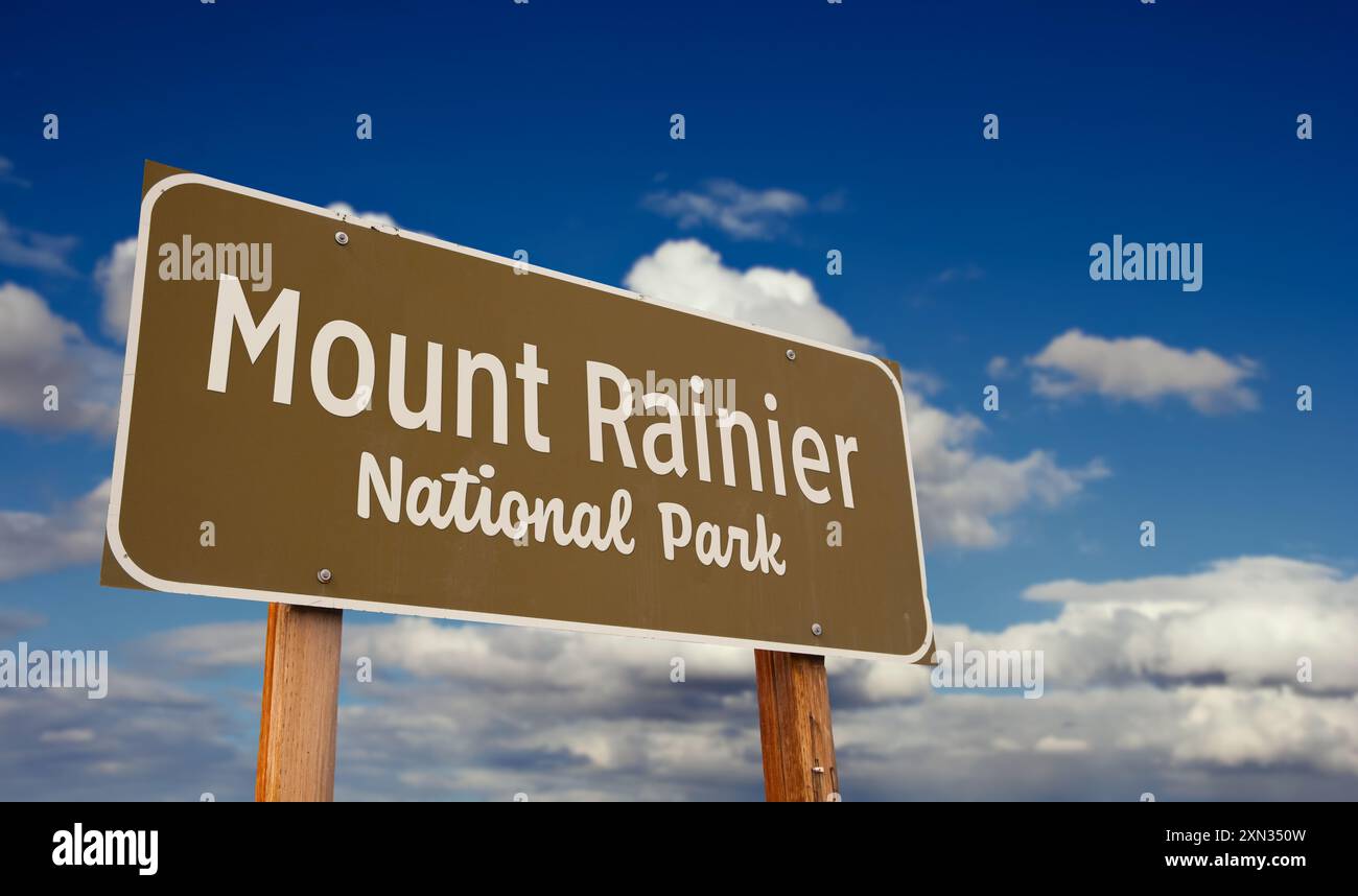 Mount Rainier National Park (Washington) Road Sign Against Blue Sky and ...