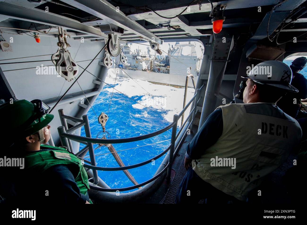 Sailors observe as Nimitz-class aircraft carrier USS Carl Vinson (CVN ...