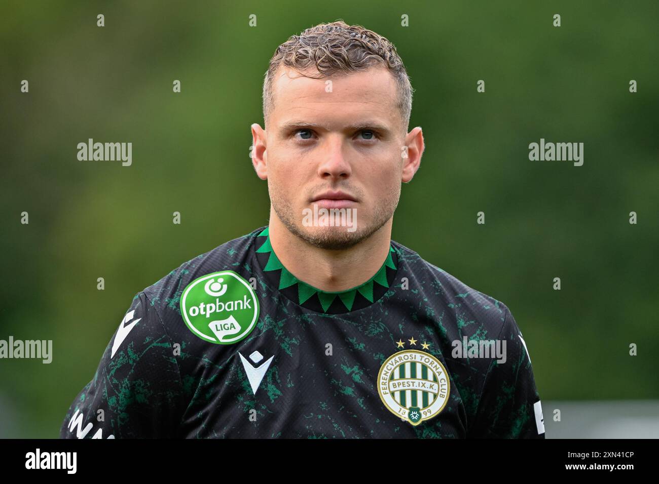Philippe Rommens of Ferencváros lines up ahead of kick off during the ...