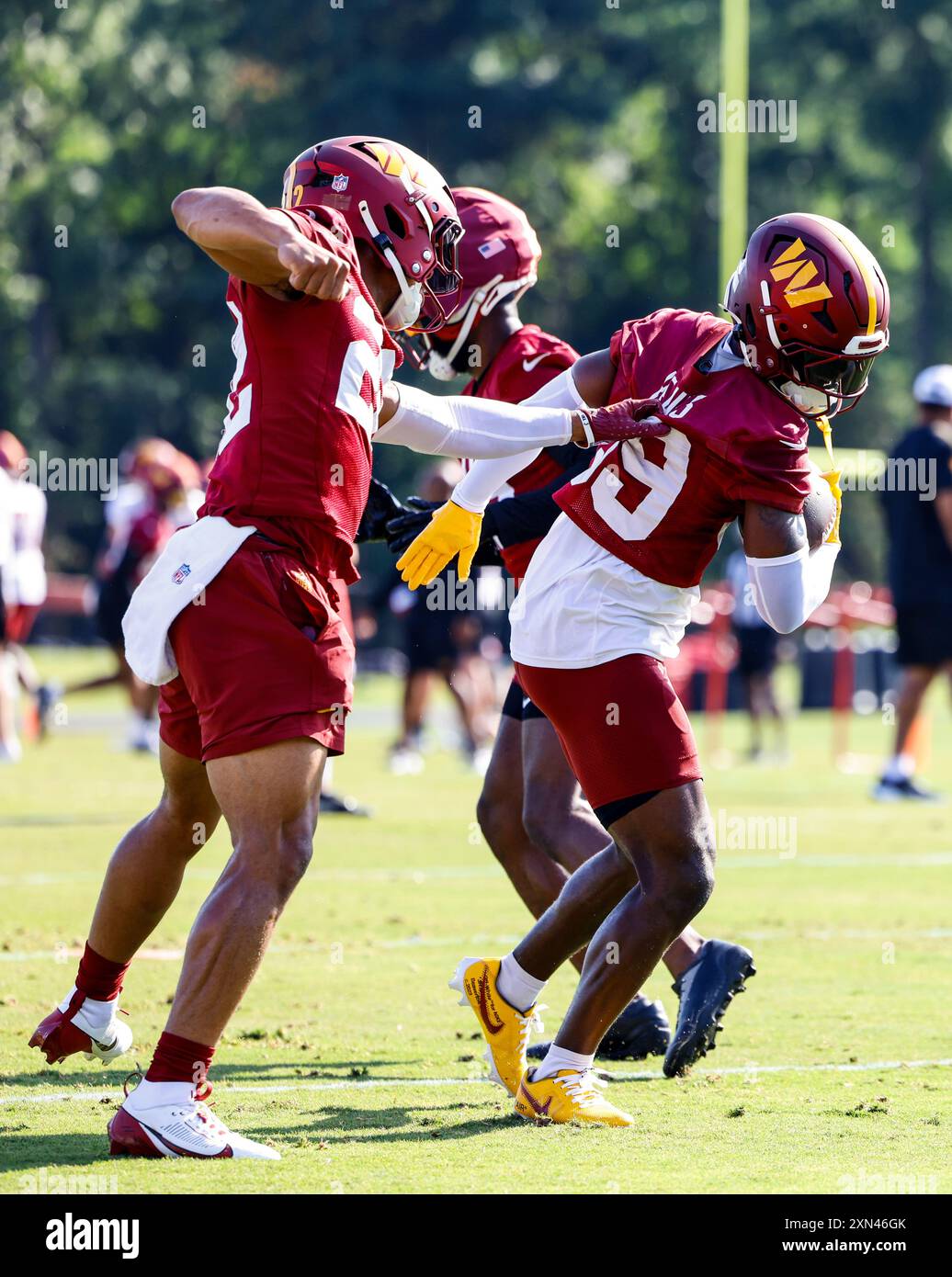 Washington Commanders safety Jeremy Reaves (39), cornerback Noah ...