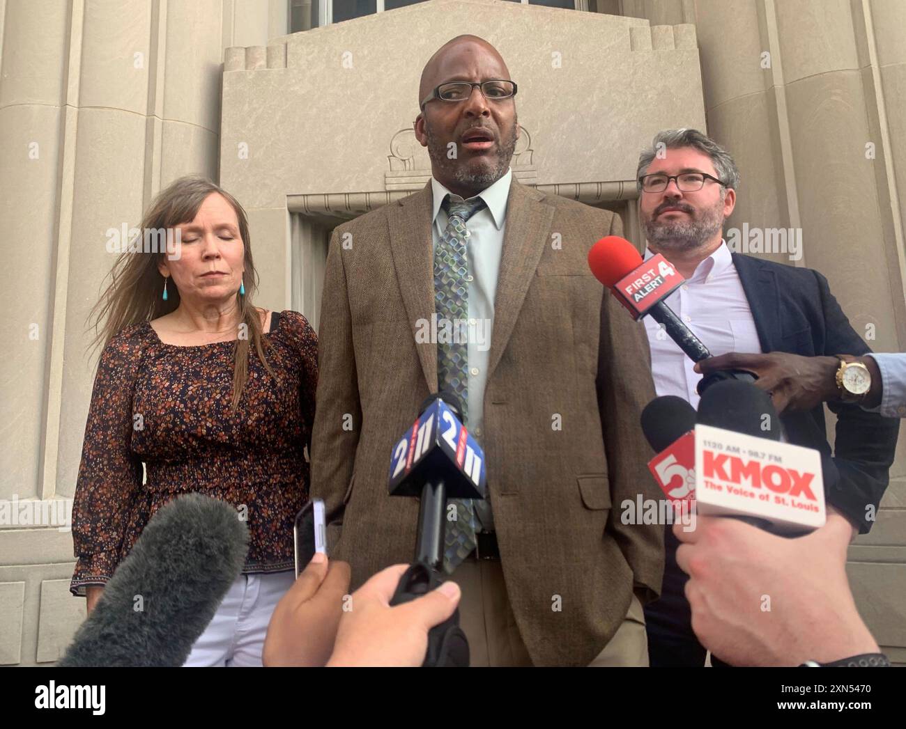 Christopher Dunn stands free after his murder conviction was overturned ...