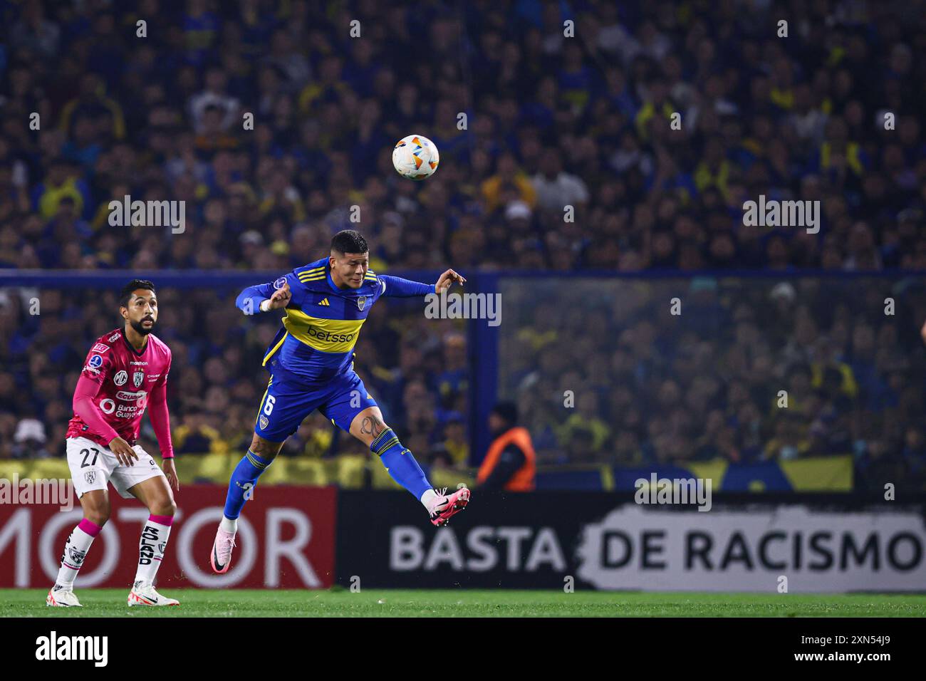 Hinchada boca juniors hi-res stock photography and images - Alamy