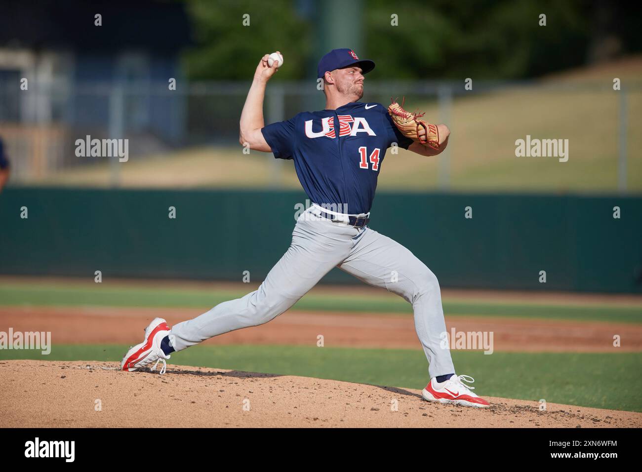 Team Stars pitcher Kolten Smith (14) (Georgia) delivers a pitch during ...