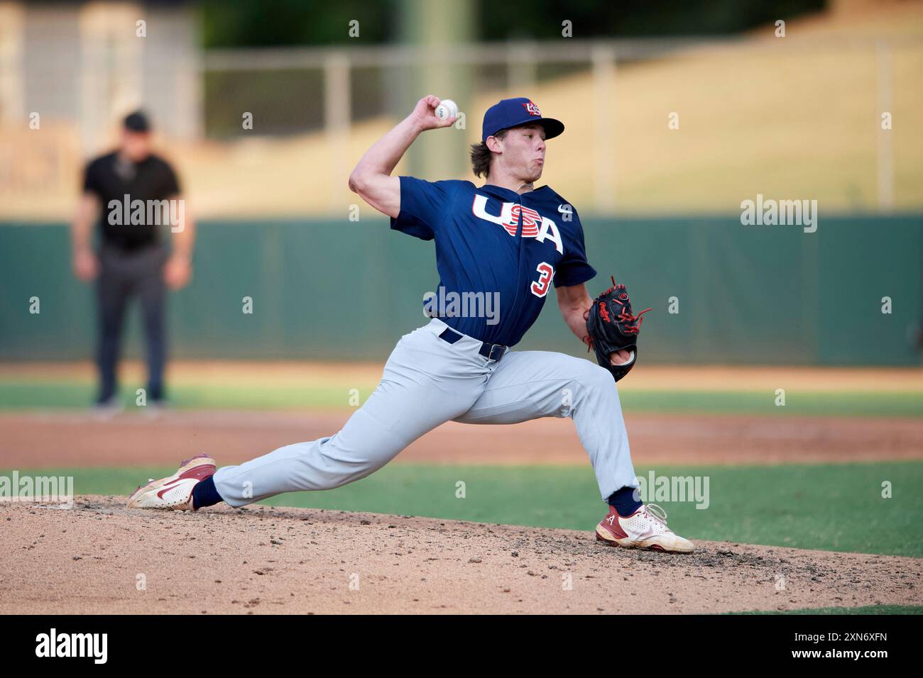 Team Stars pitcher Gabriel Gaeckle (33) (Arkansas) delivers a pitch ...