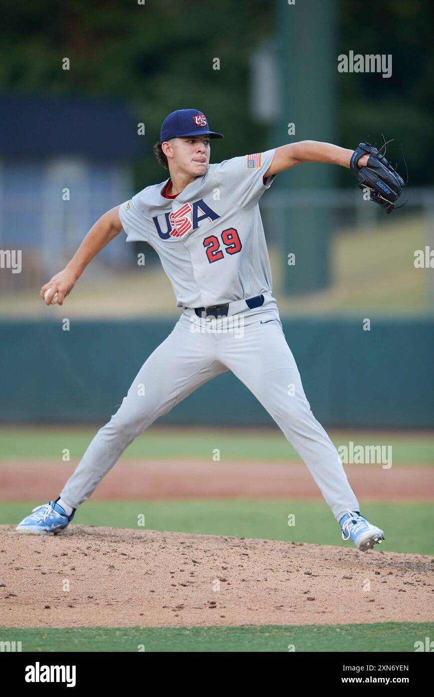 Team Stripes pitcher Jason DeCaro (29) (UNC-Chapel Hill) delivers a ...