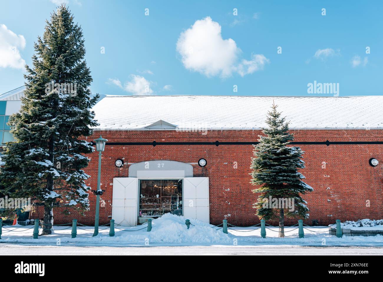 Kanemori Red Brick Warehouse at winter in Hakodate, Hokkaido, Japan ...