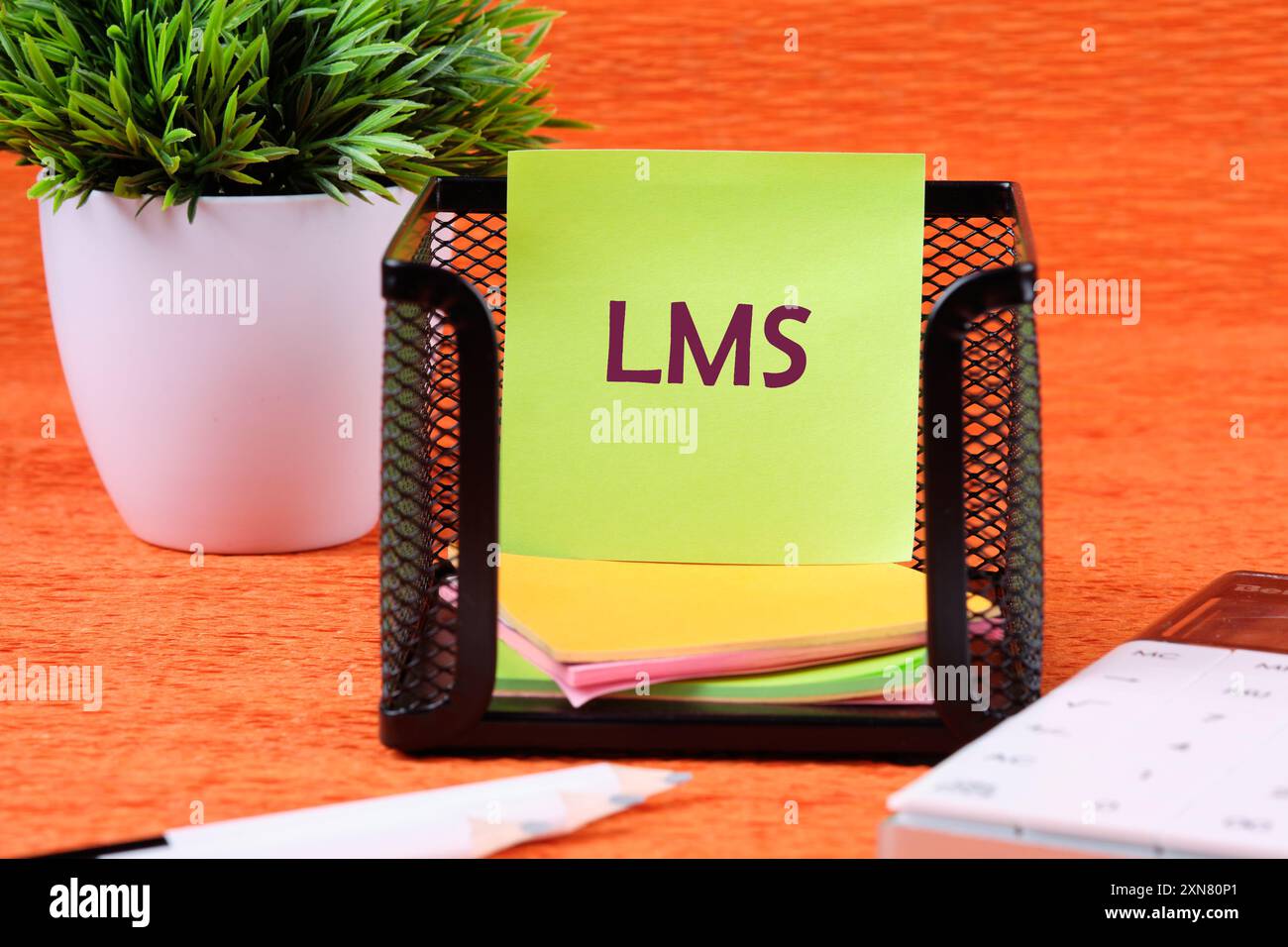 Lms icon learning management hi-res stock photography and images - Alamy