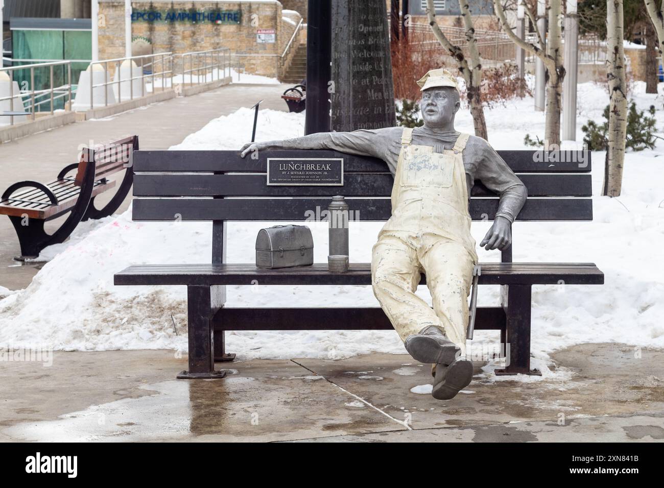 Lunchbreak, a sculpture by John Seward Johnson cast in 1983 at the ...