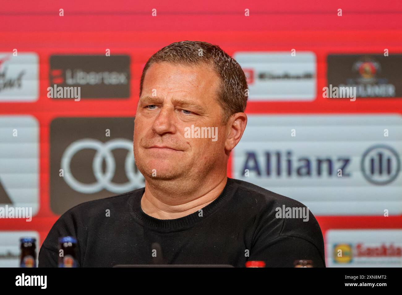 Max Eberl (FC Bayern Muenchen, Sportvorstand), Pressekonferenz ...
