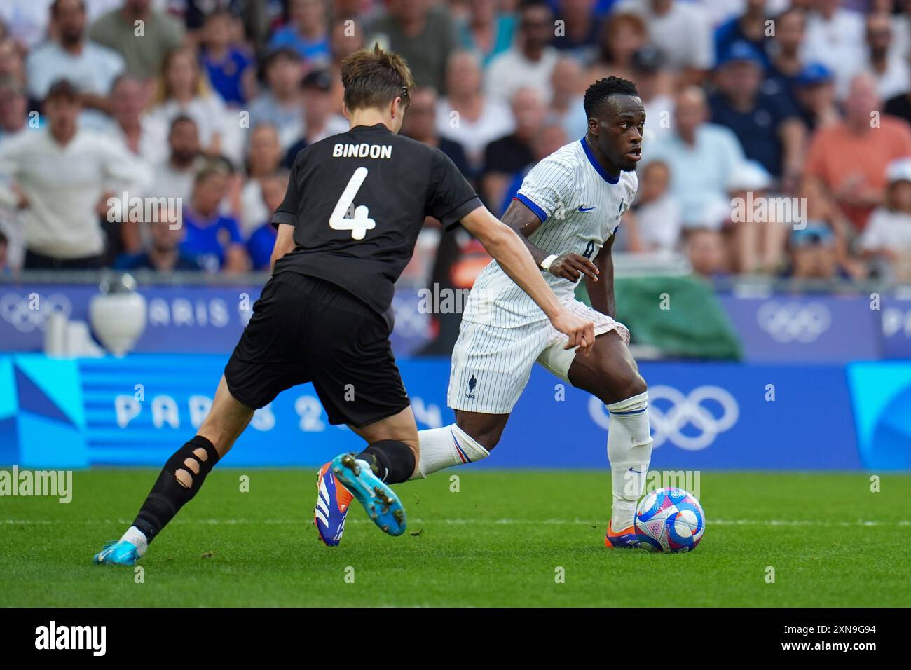 Arnaud Kalimuendo (France) and Tyler Bindon (New Zealand), Football ...