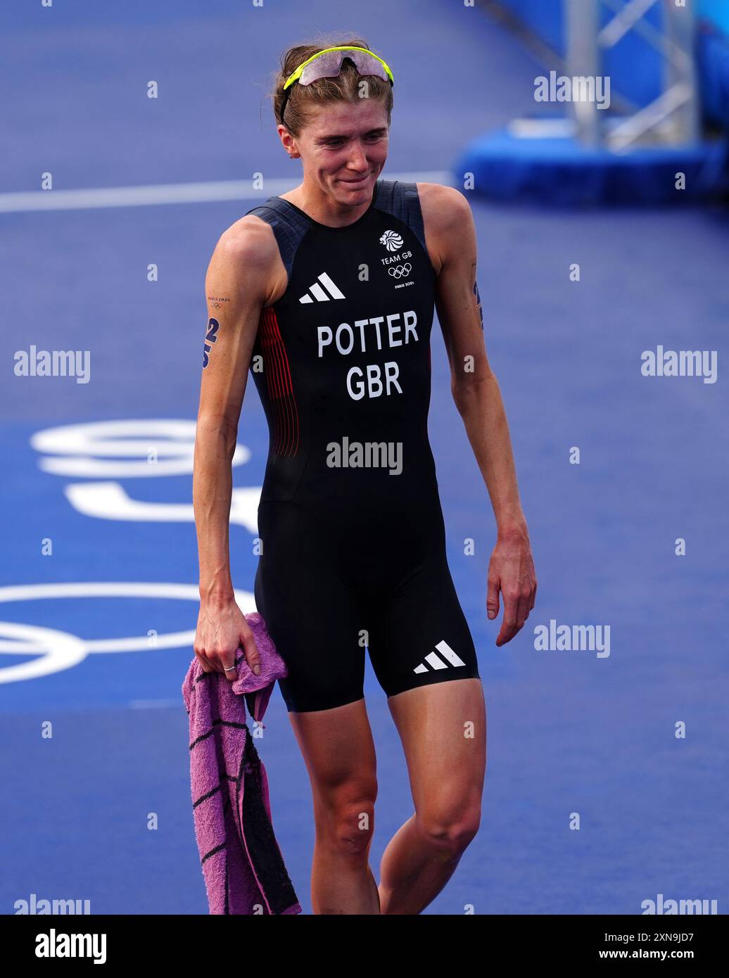Great Britain's Beth Potter after finishing third, to claim a bronze ...
