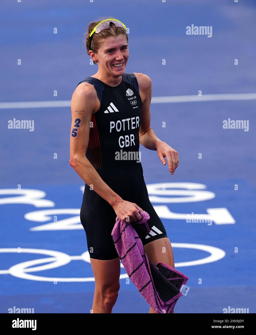 Great Britain's Beth Potter after finishing third, to claim a bronze ...