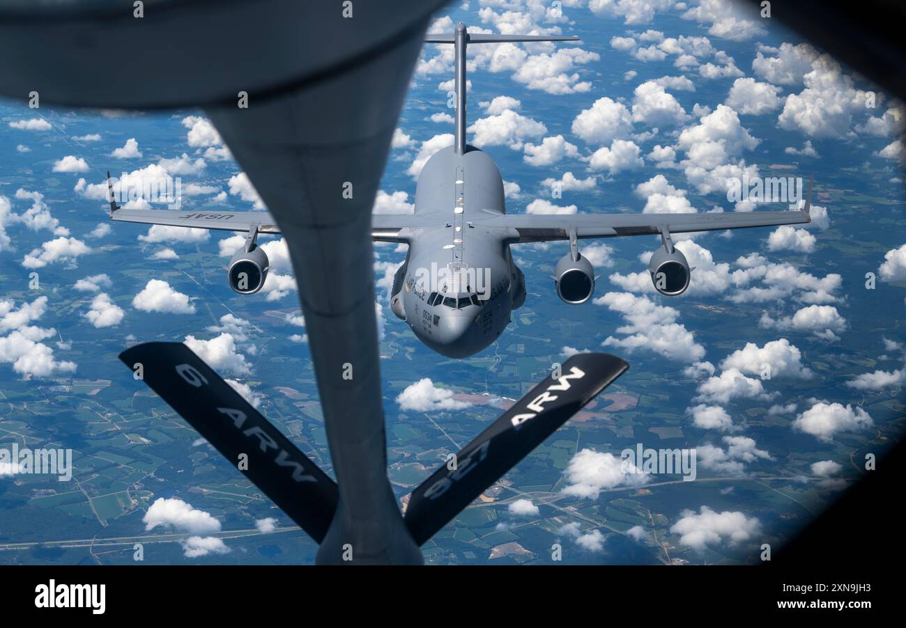 A C-17 Globemaster assigned to the 437th Airlift Wing, Joint Base ...
