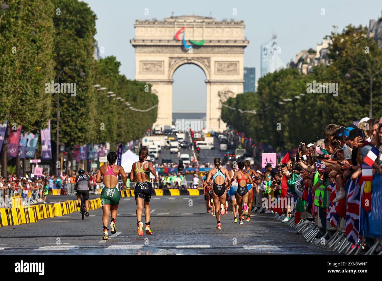 Paris, France. 31st July, 2024. Athletes compete in the race during the ...