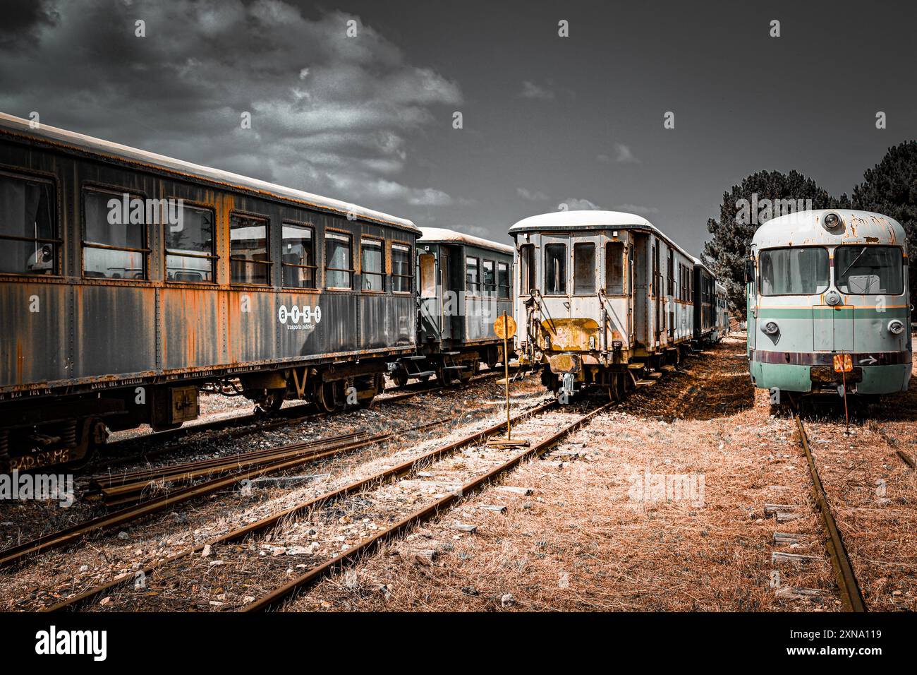 Old abandoned train tracks hi-res stock photography and images - Alamy