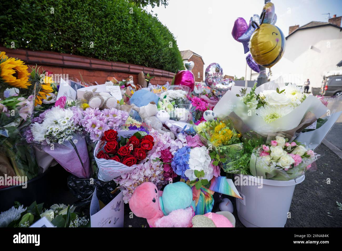 Floral tributes on the junction of Tithebarn Road and Hart Street in ...