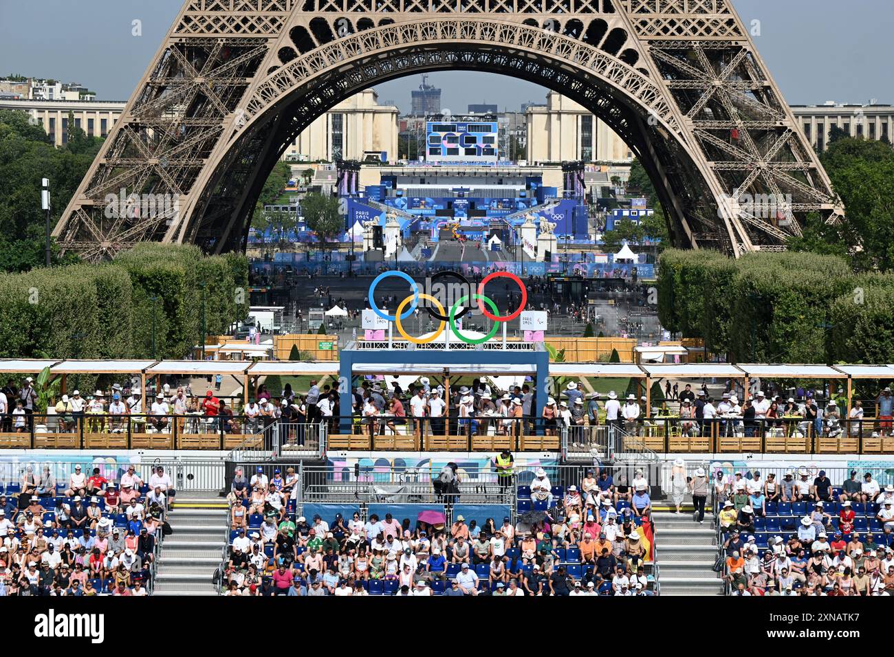Paris, France. 31st July, 2024. Olympics, Paris 2024, beach volleyball ...