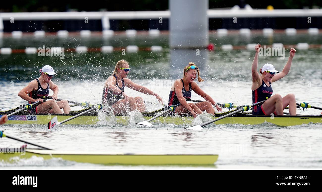 Great Britain’s Lauren Henry, Hannah Scott, Lola Anderson and Georgie ...