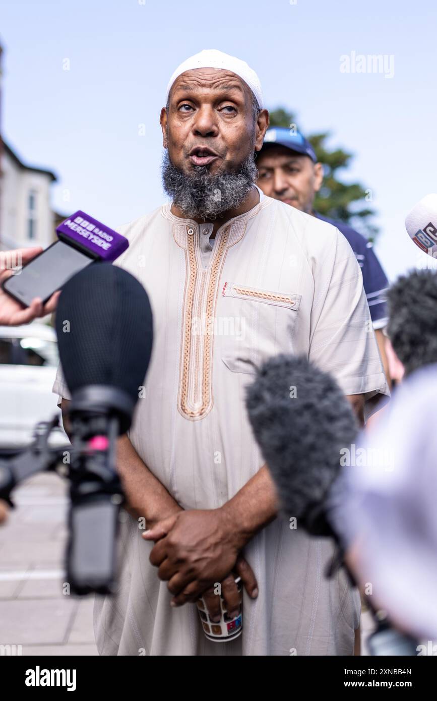 Imam Sheik Ibrahim Hussein, speaks to media outside Southport Islamic ...