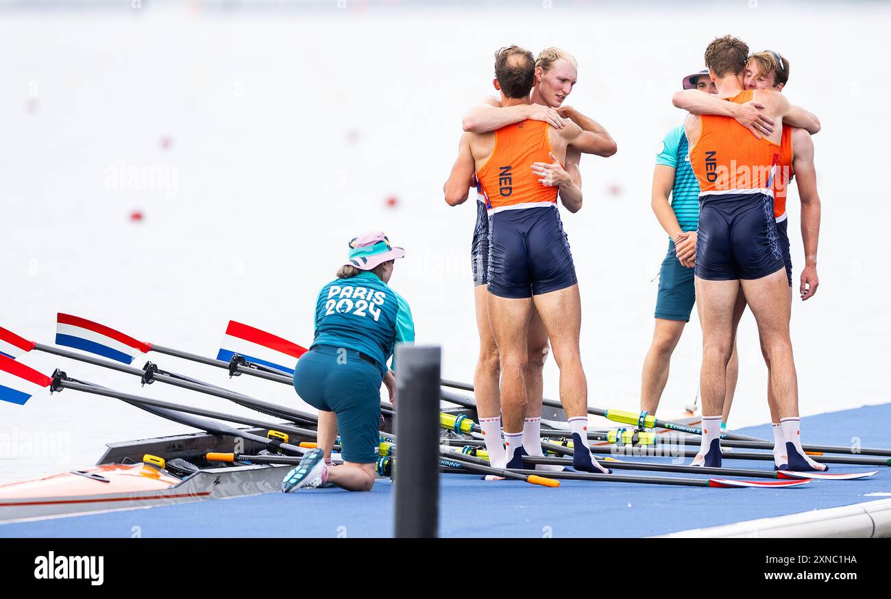 PARIS - Finn Florijn, Koen Metsemaker, Lennart van Lierop and Tone ...