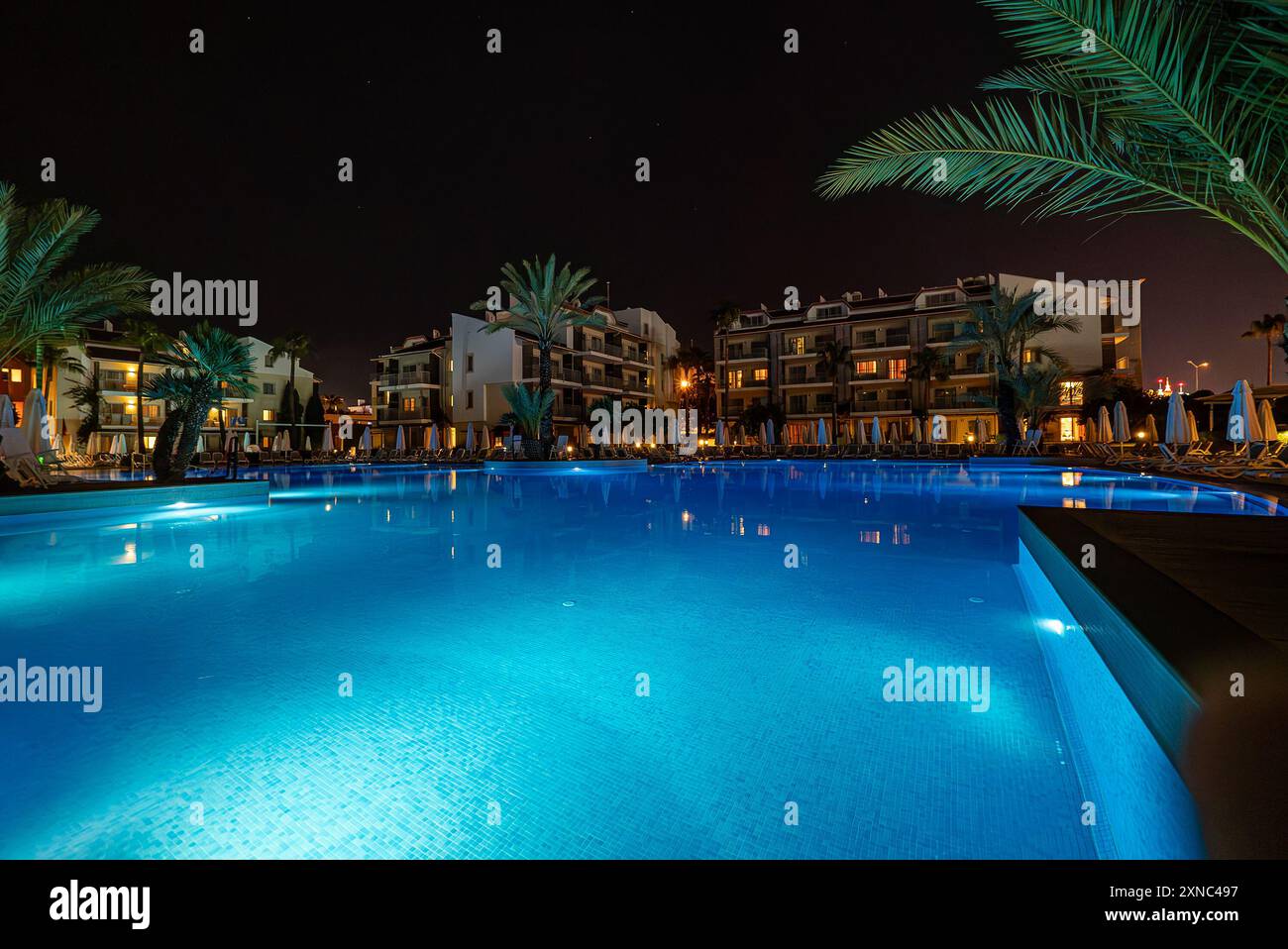 Backyard of condo hi-res stock photography and images - Alamy