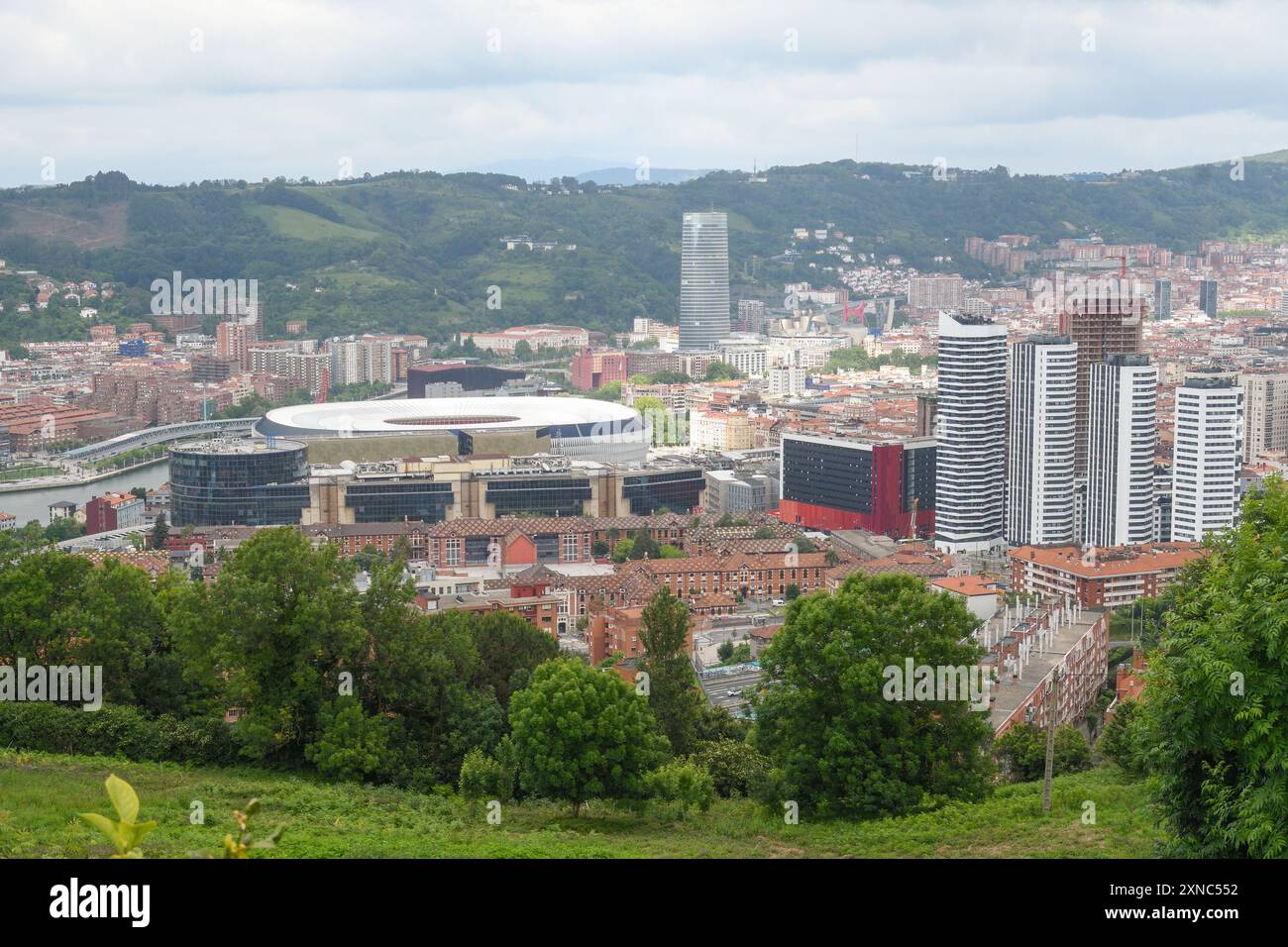 Bilbao view hi-res stock photography and images - Alamy