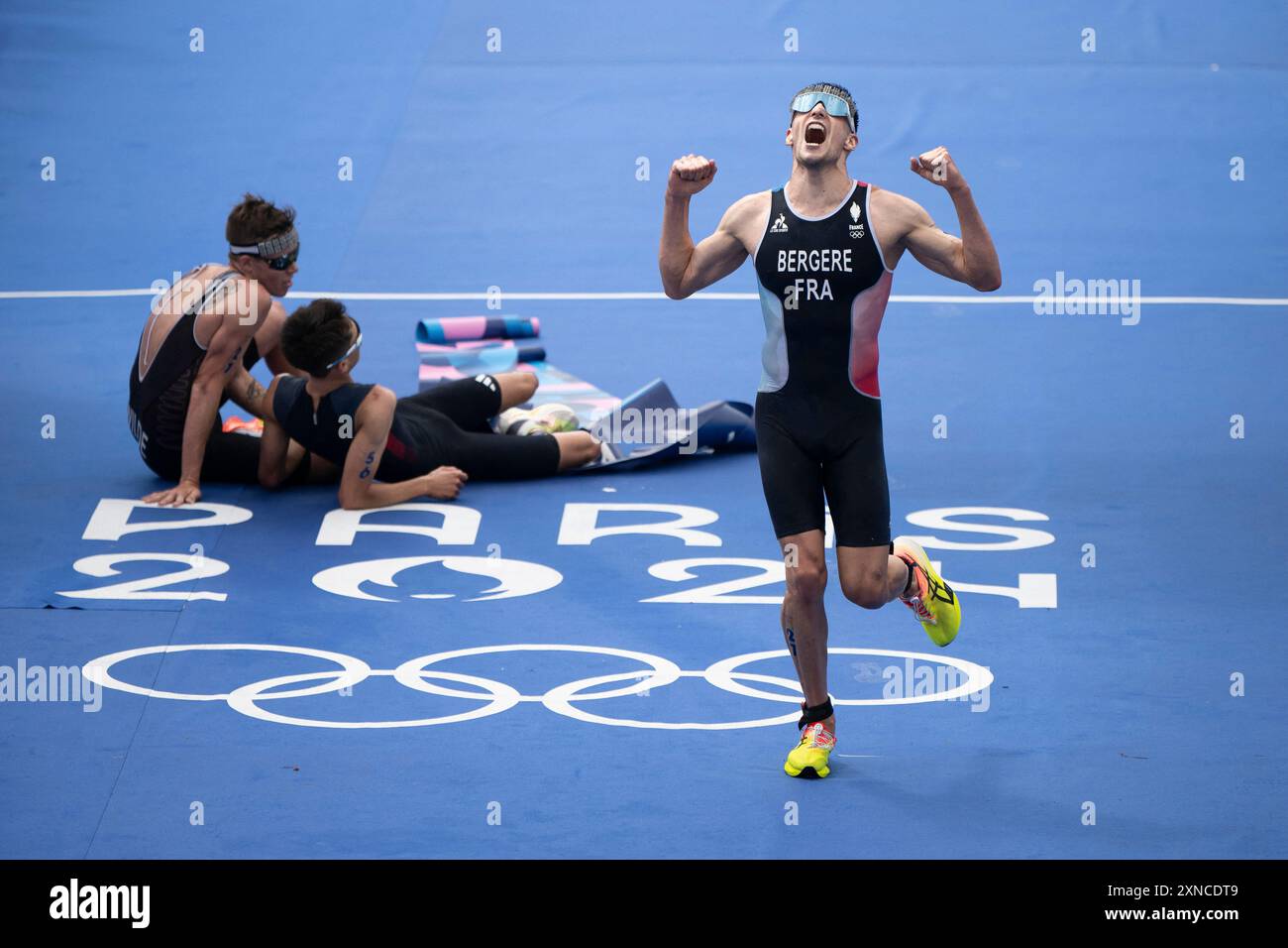 Paris, France. 31st July, 2024. France's Leo Bergere reacts beside ...