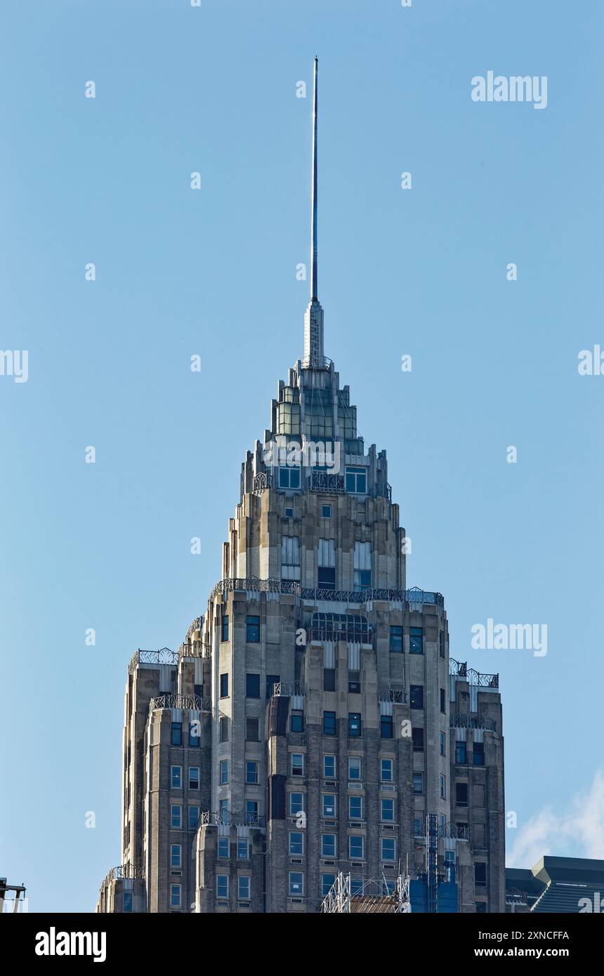 70 Pine Street’s needle spire is a Financial District landmark, Cities ...