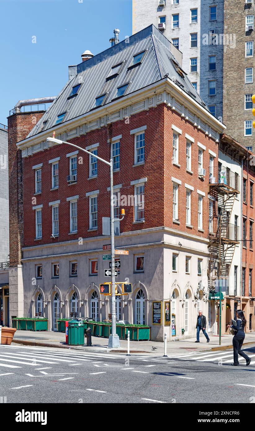 61 Christopher Street, an apartment building in the Greenwich Village ...