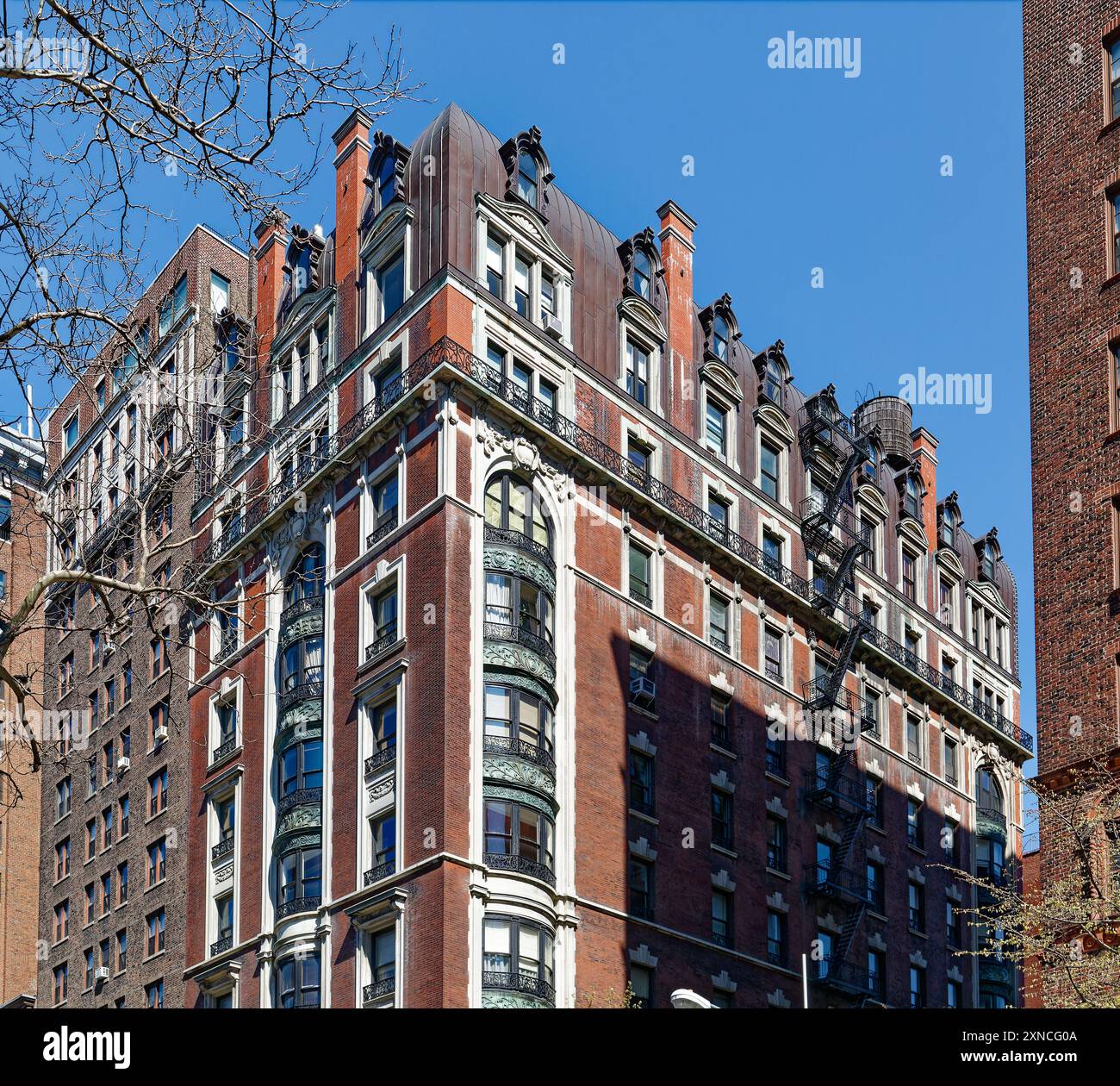 43 Fifth Avenue is a Beaux Arts landmark of the Greenwich Village ...