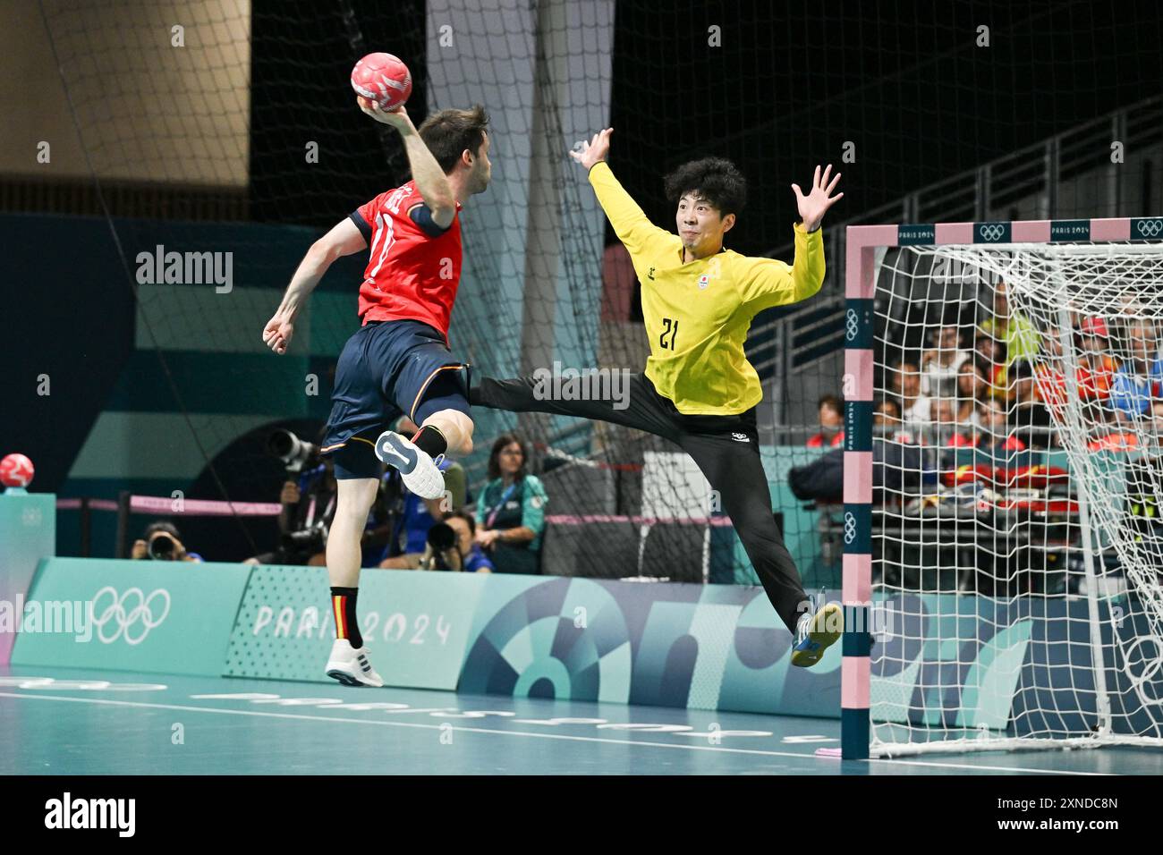Paris, France. 31st July, 2024. Spain left wing Daniel Fernandez (70 ...