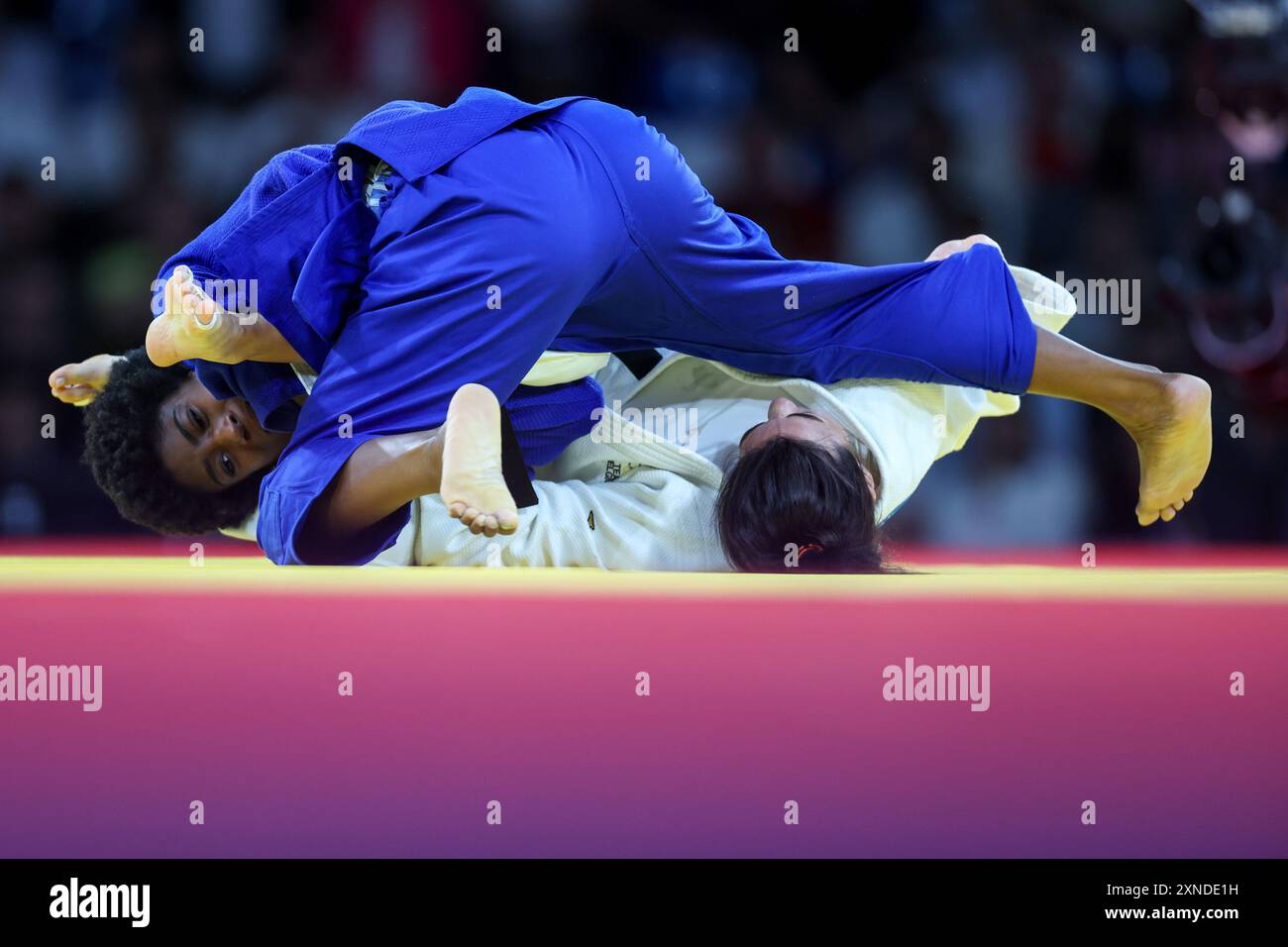 Paris, France. 31st July, 2024. Gabriella Willems (white) of Belgium ...