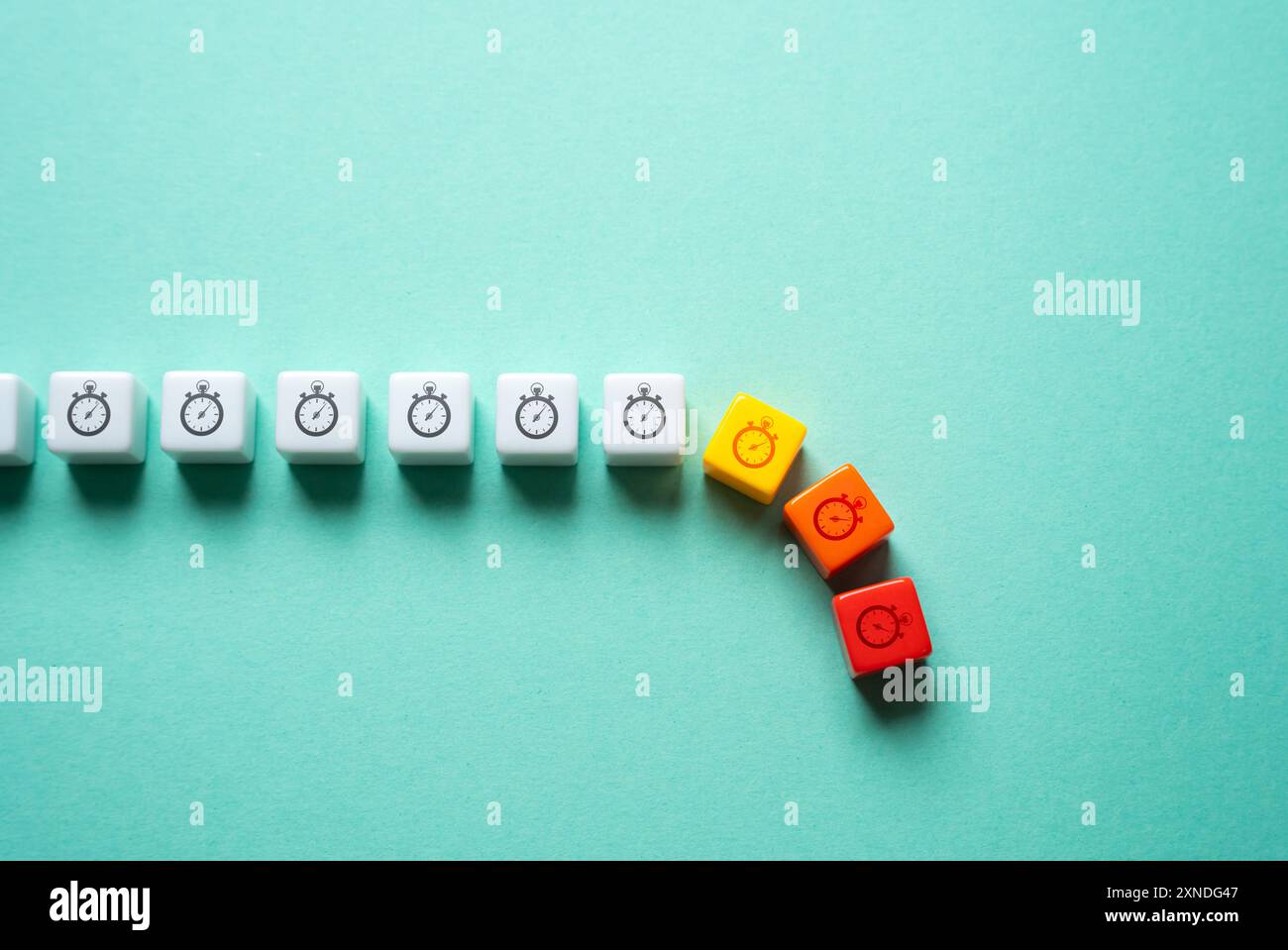 Time is running out. Save your hour. Slow down the loss of time ...