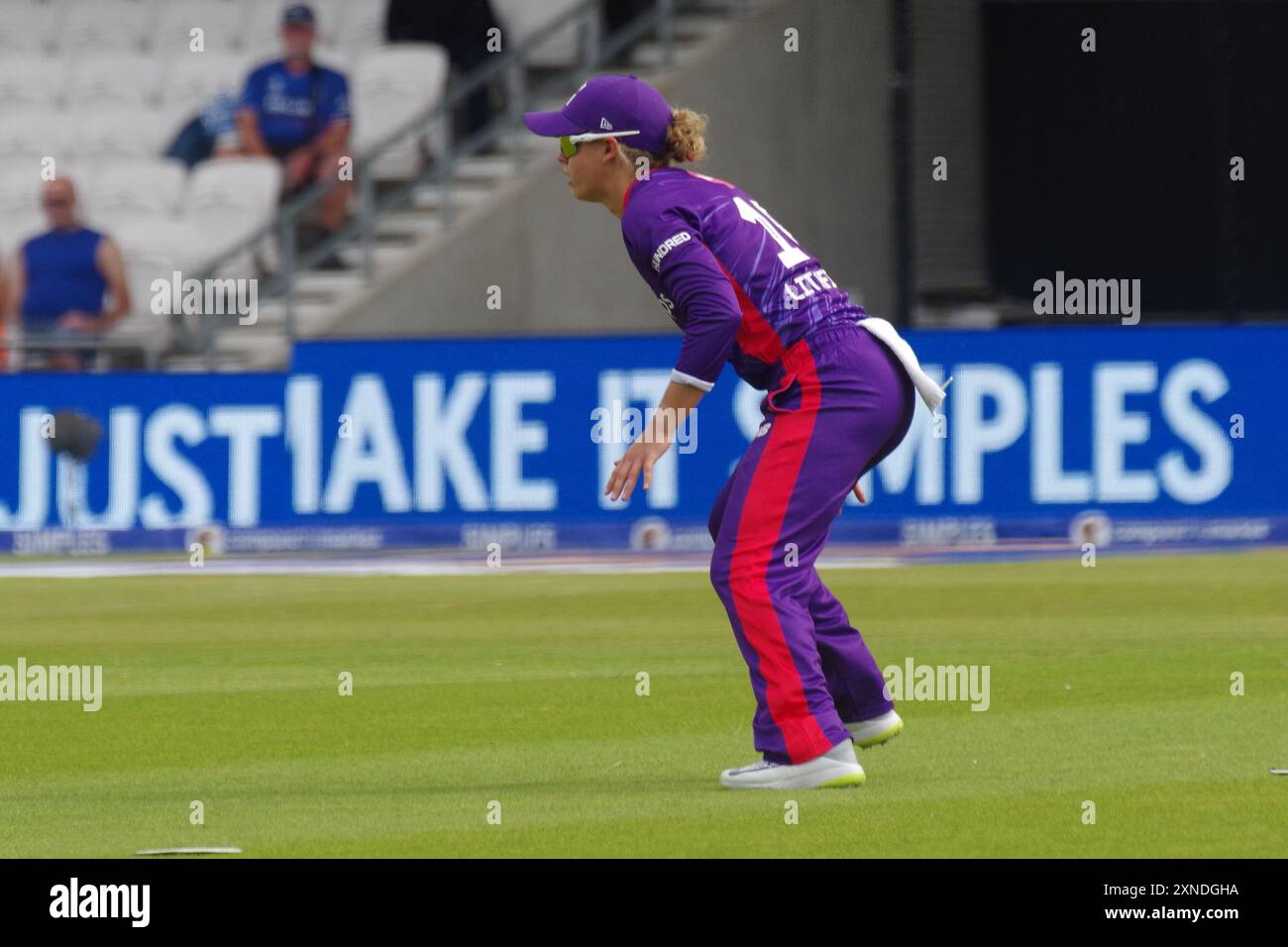 Leeds, 30 July 2024. Phoebe Litchfield fielding for Northern ...