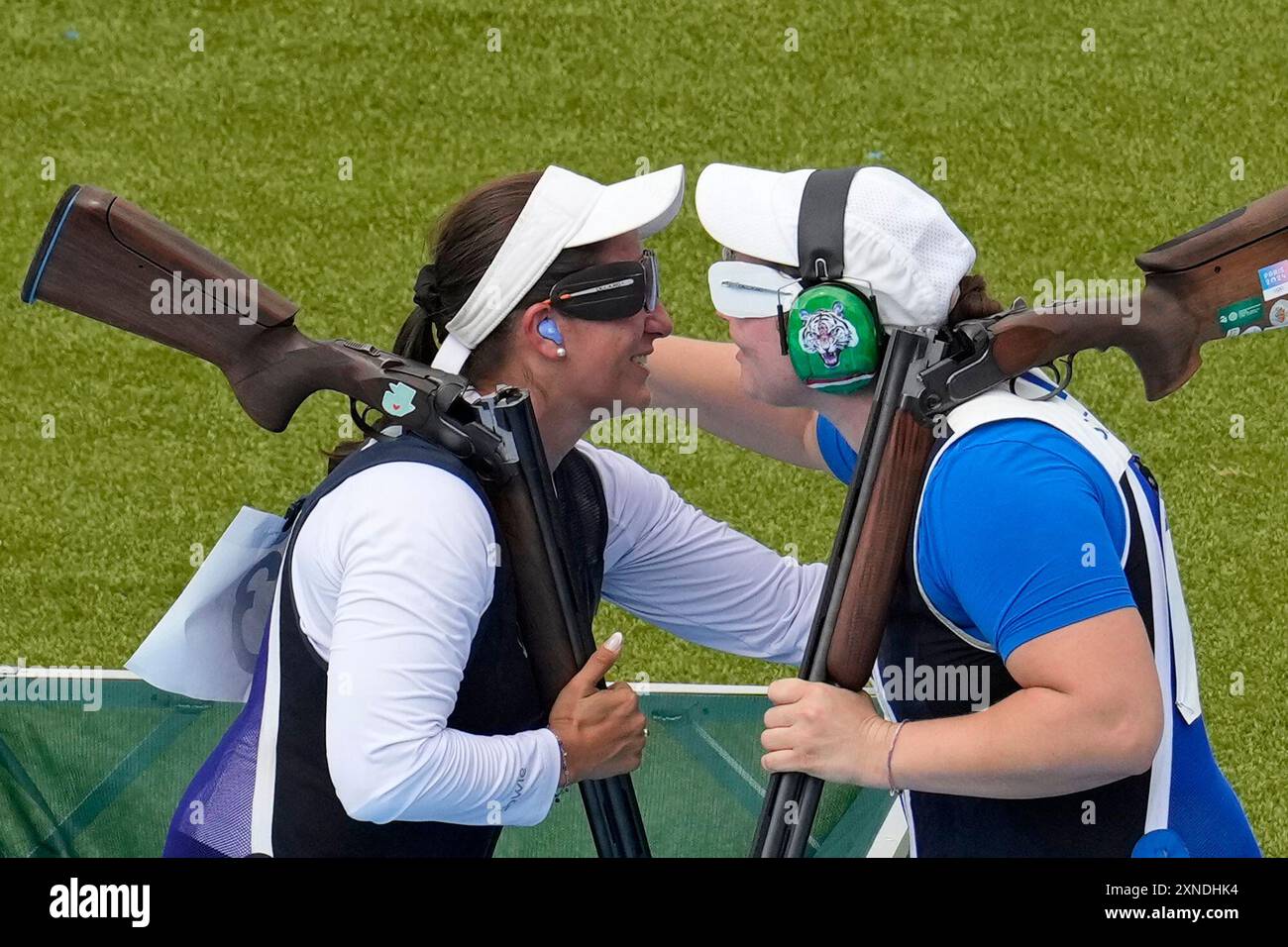Guatemala's Adriana Oliva Ruano, left, and Italy's Silvana Maria Stanco ...