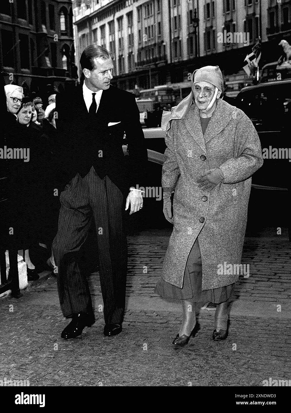 Princess alice of battenberg hi-res stock photography and images - Alamy