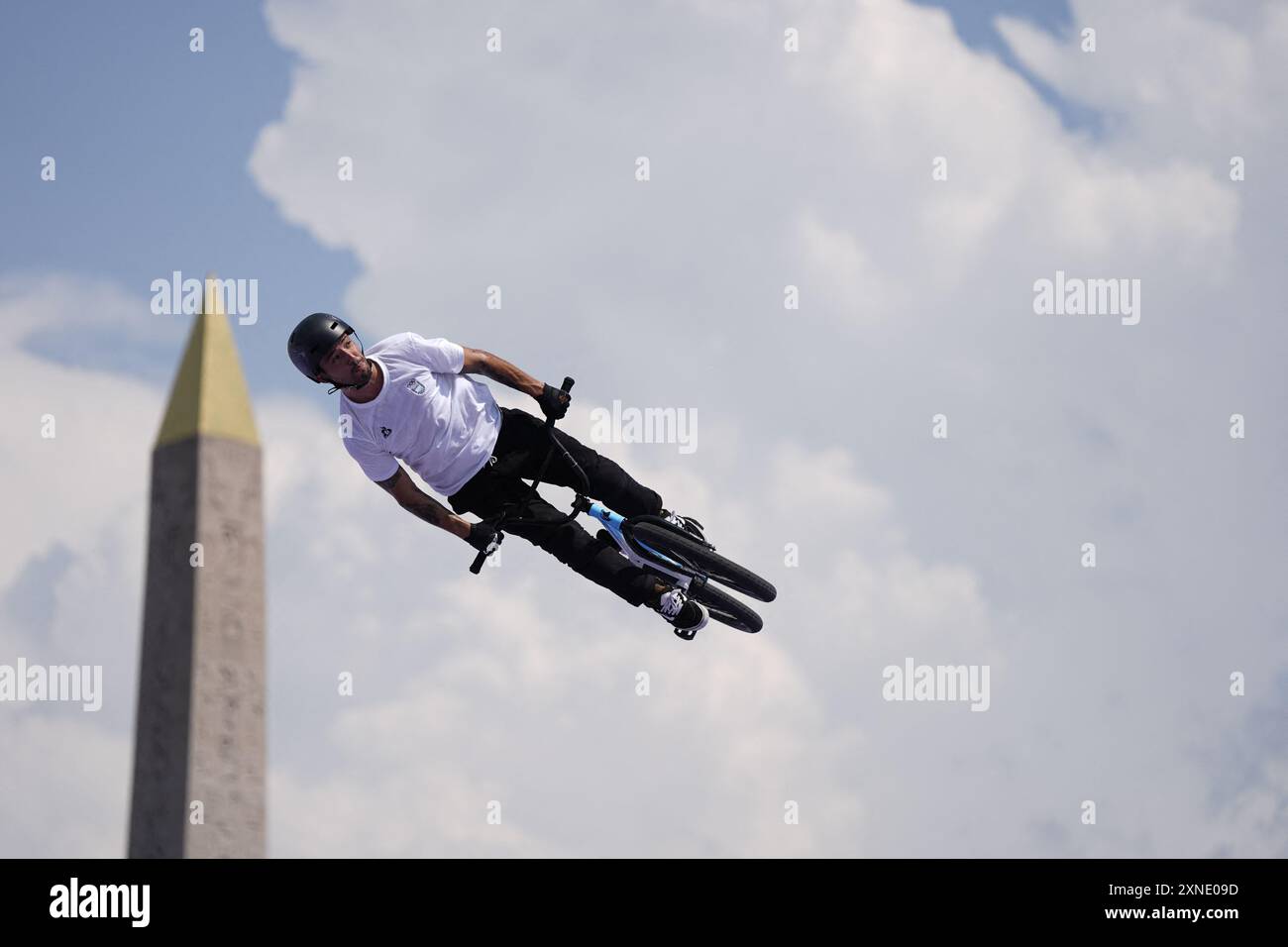 Paris, France. 31st July, 2024. Argentina's Jose Torres Gil competes in ...