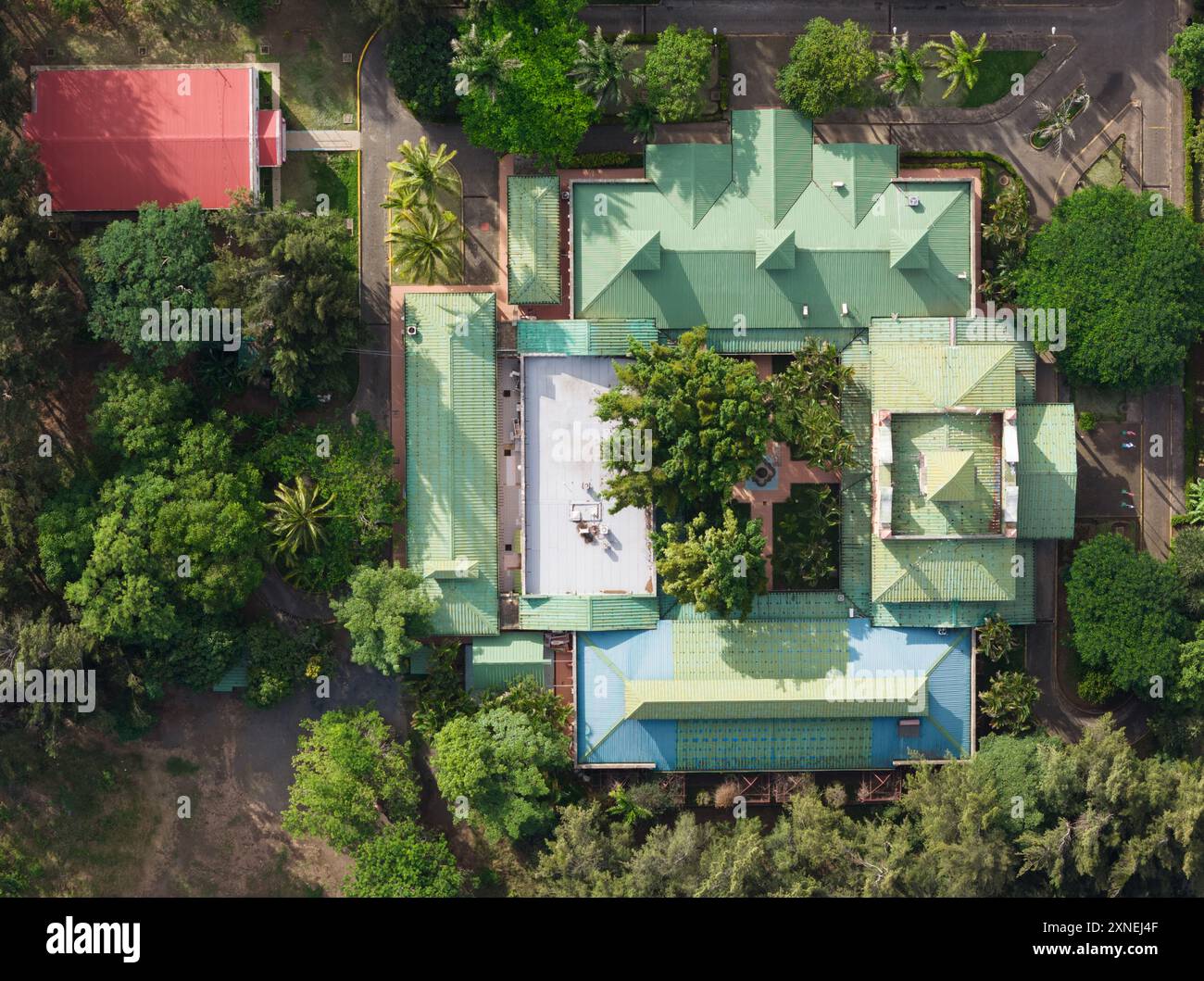 Garden roof top terrace hi-res stock photography and images - Alamy