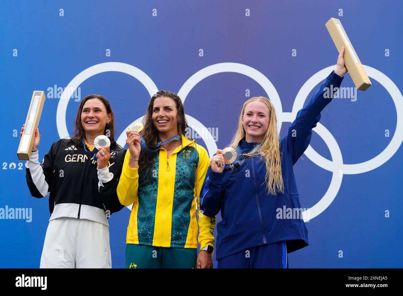 From left, Silver medalist Elena Lilik of Germany, gold medalist ...
