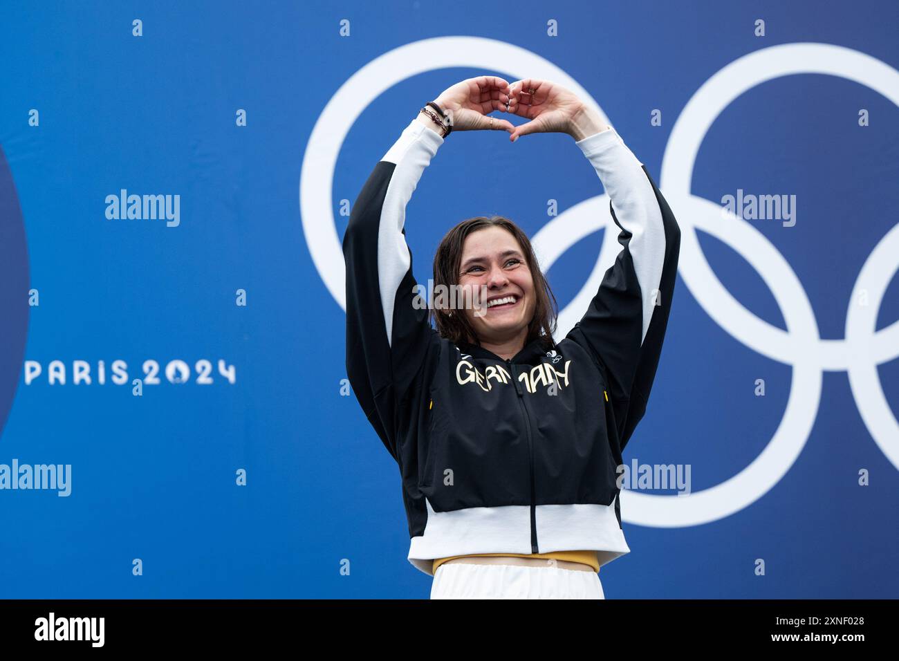 LILIK Elena (Deutschland) jubelt ueber Platz 2 und die Silber Medaille ...