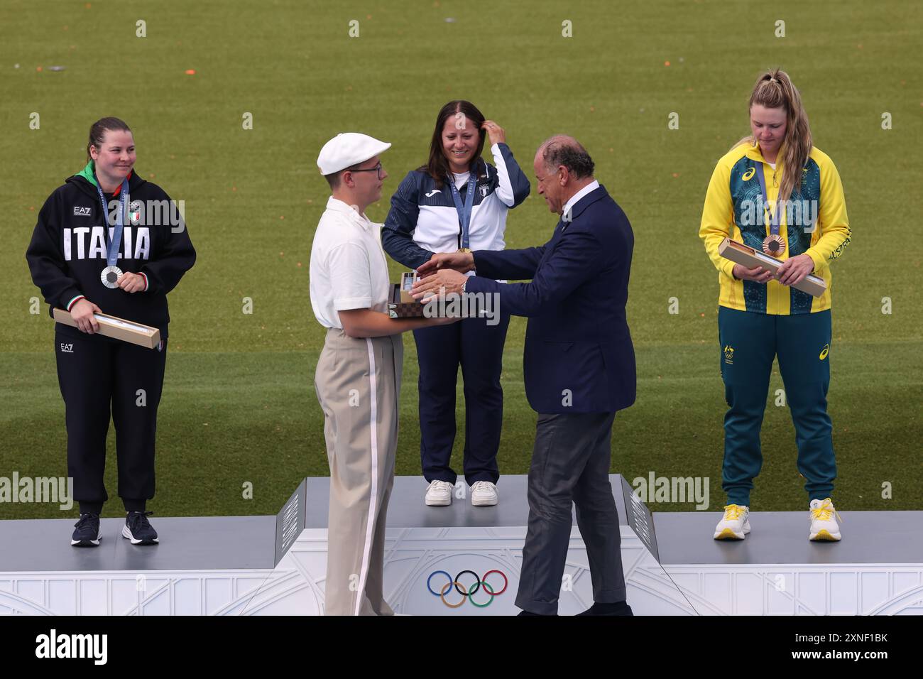 Chateauroux, France. 31st July, 2024. Gold medalist Adriana Ruano Oliva ...