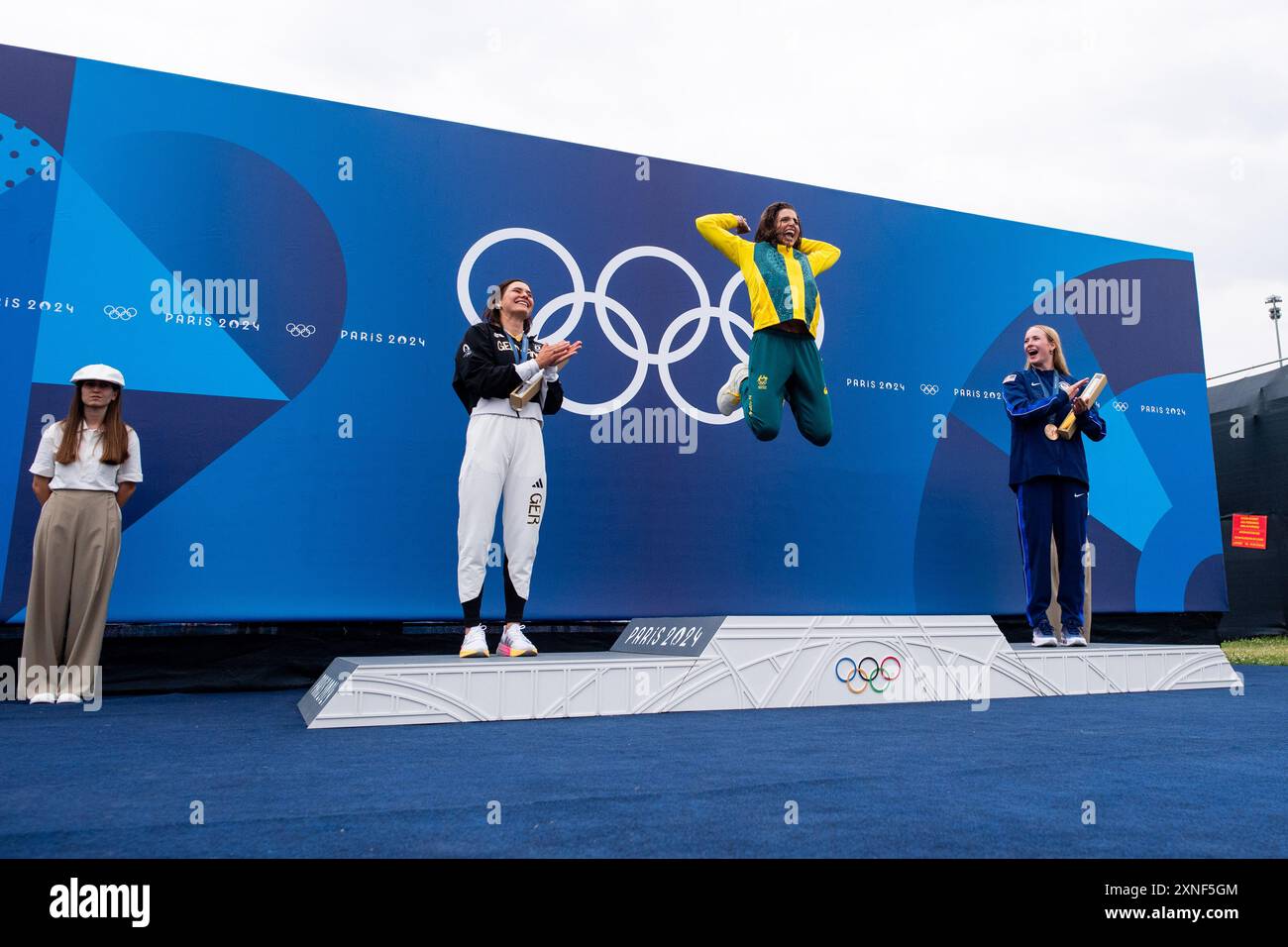 LILIK Elena (Deutschland), FOX Jessica (Australien), LEIBFARTH Evy (USA) jubeln bei der ...