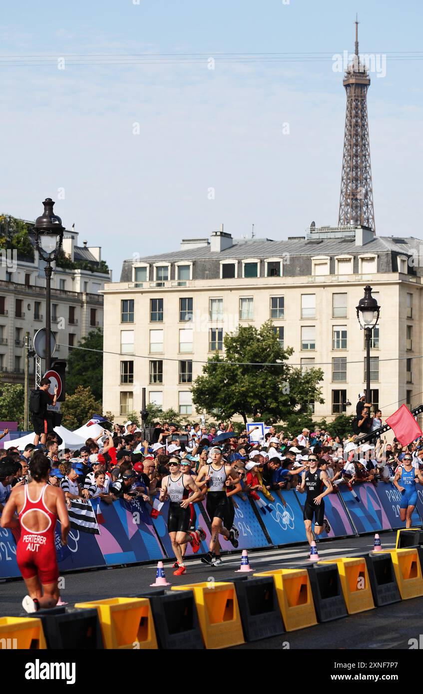 Paris, France. 31st July, 2024. Athletes compete during the women's ...